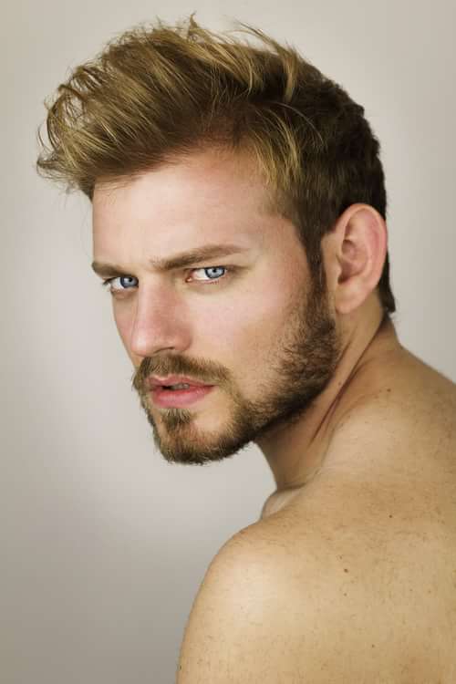 Anthony Pomes - KAVYAR