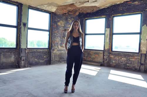 Steven Bales - KAVYAR